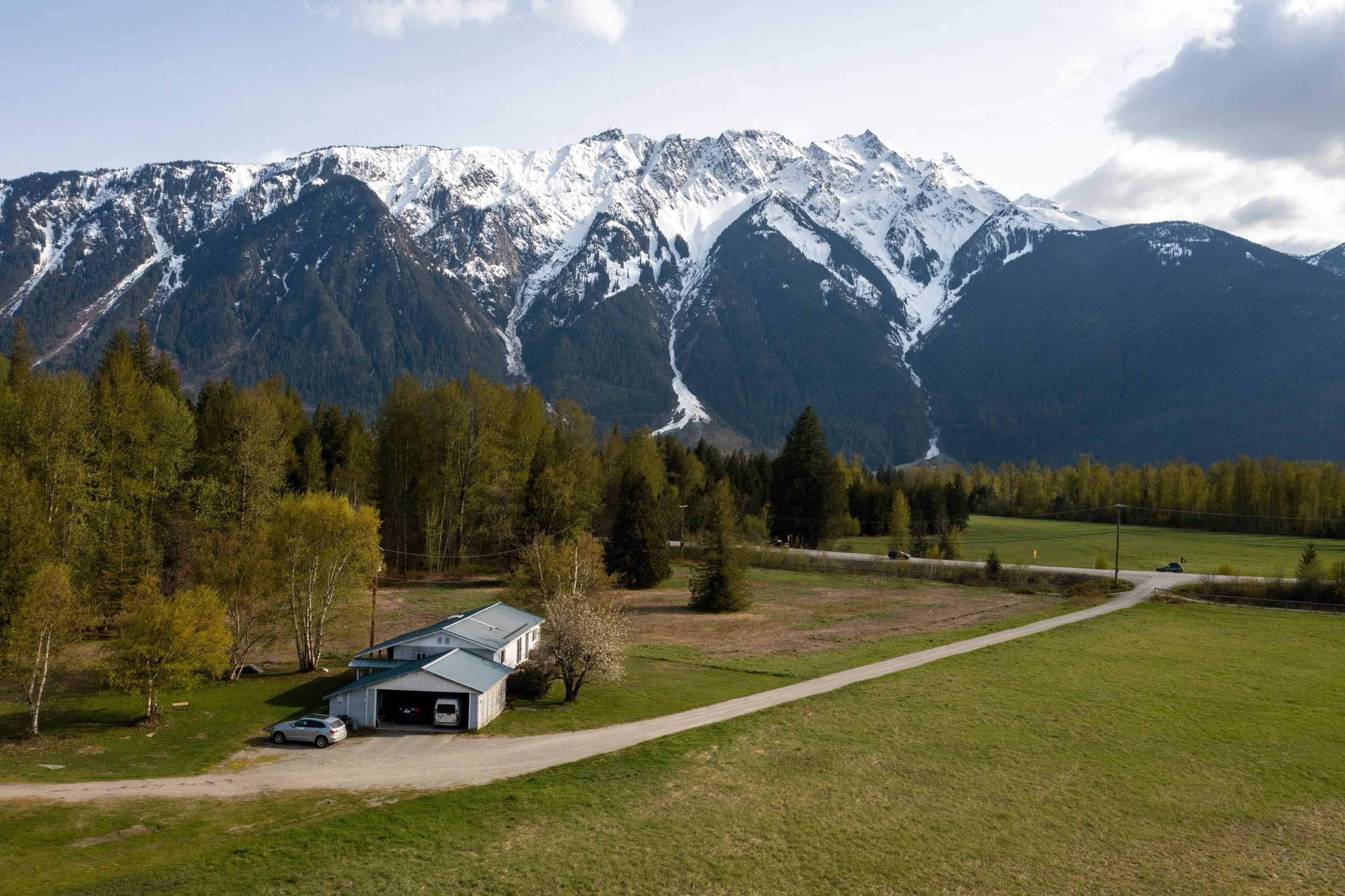 Frank Ingham l Vancouver North Shore, Sea-to-Sky & Pemberton Real Estate