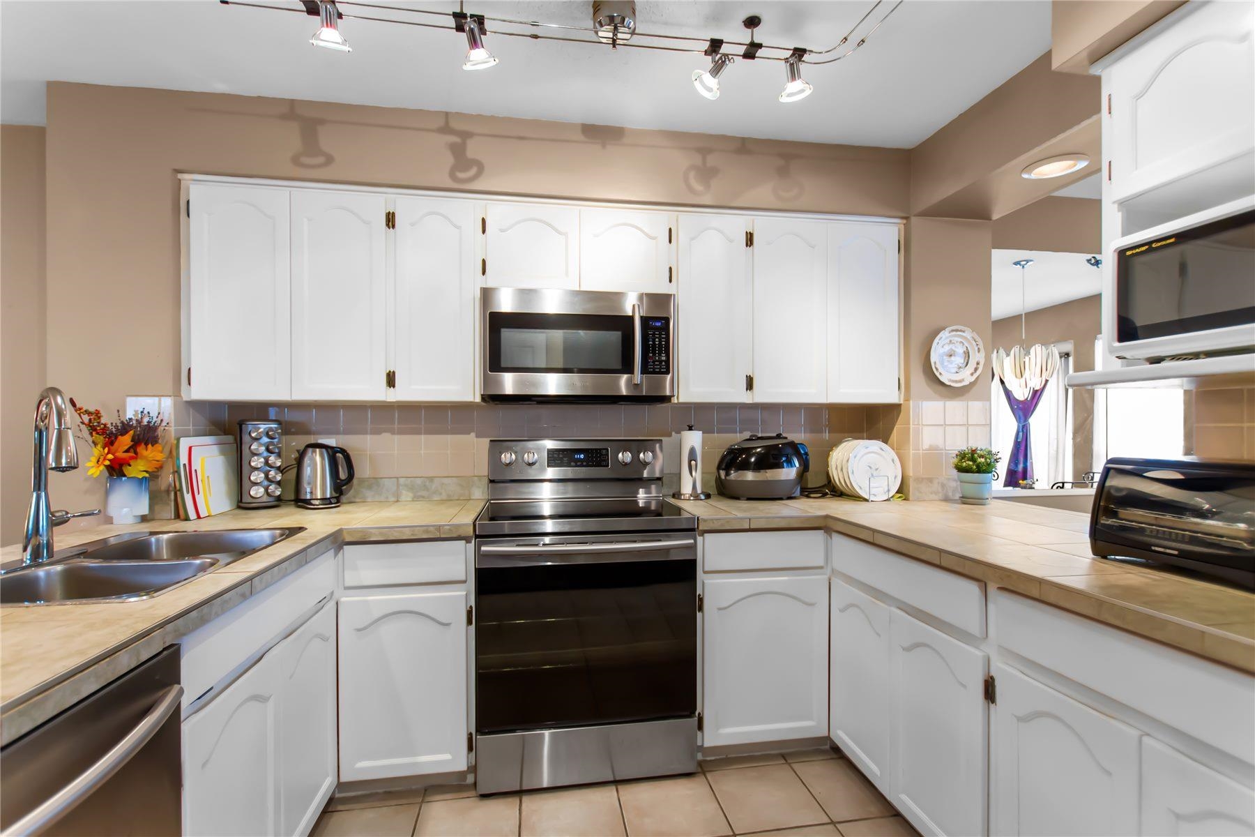 For Sale $1,099,900 - # 116 1232 JOHNSON STREET, Coquitlam, BC | Zealty