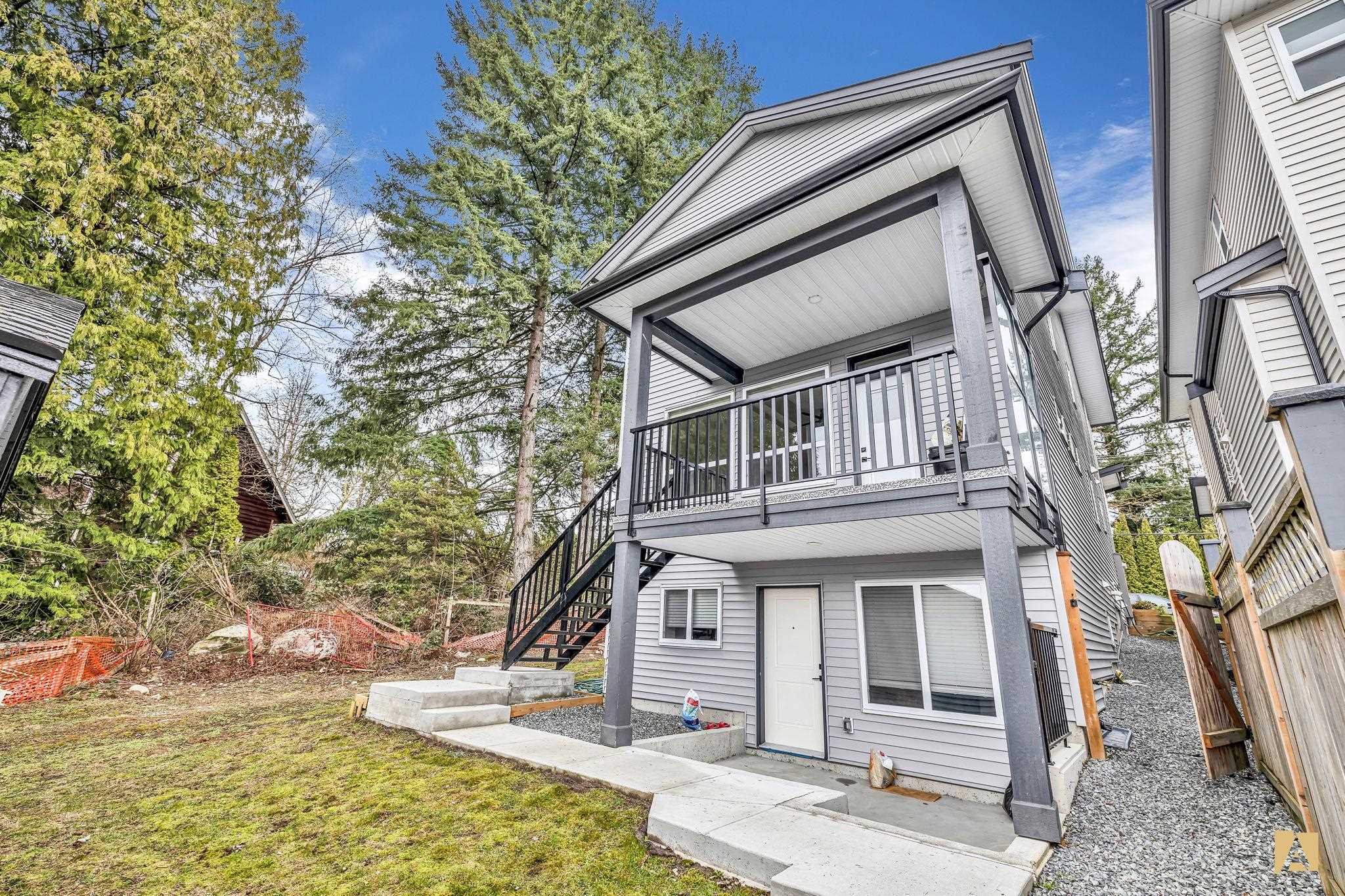 For Sale $1,649,000 - 13969 60 AVENUE, Surrey, BC | Zealty