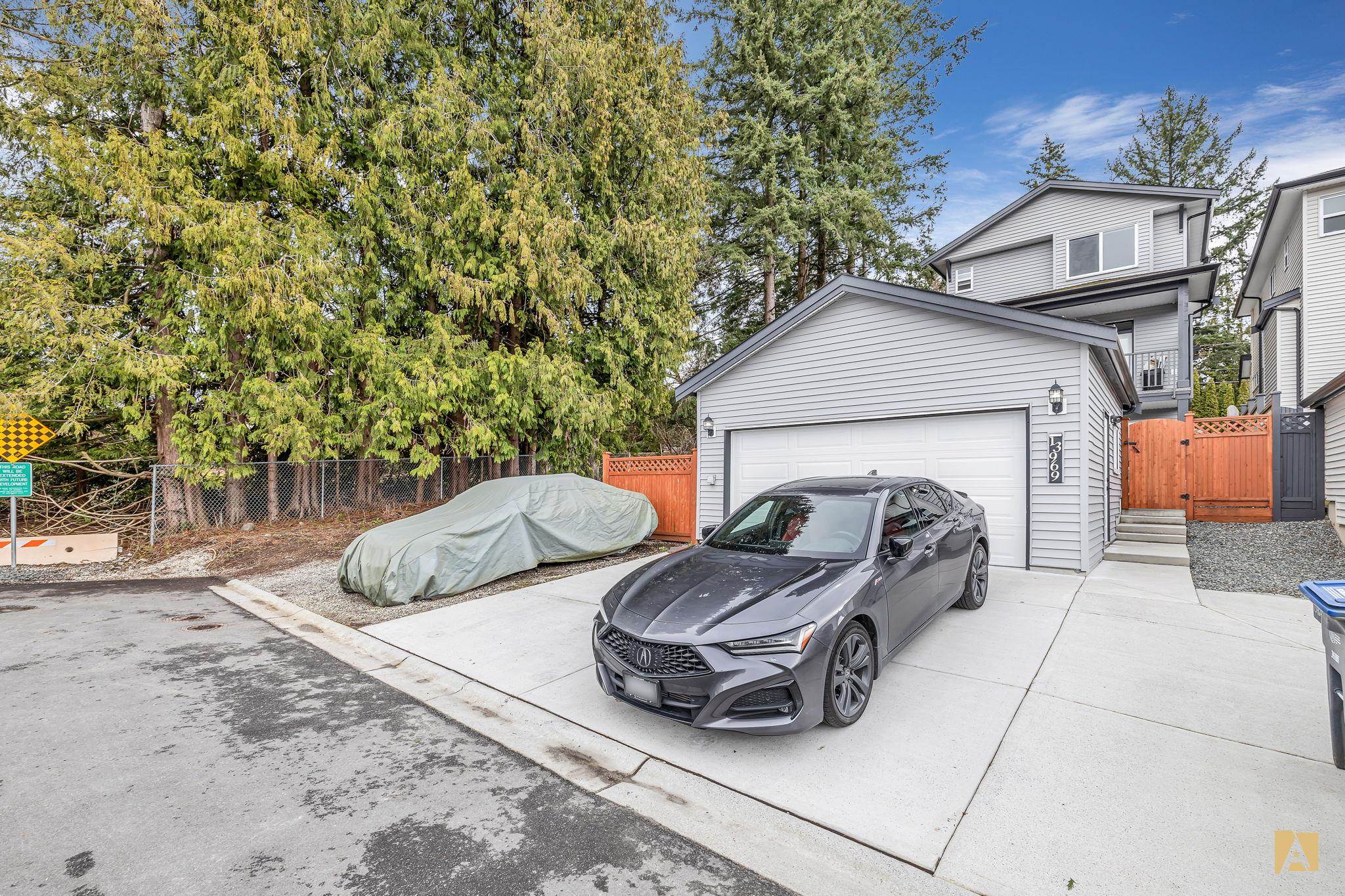 For Sale $1,649,000 - 13969 60 AVENUE, Surrey, BC | Zealty