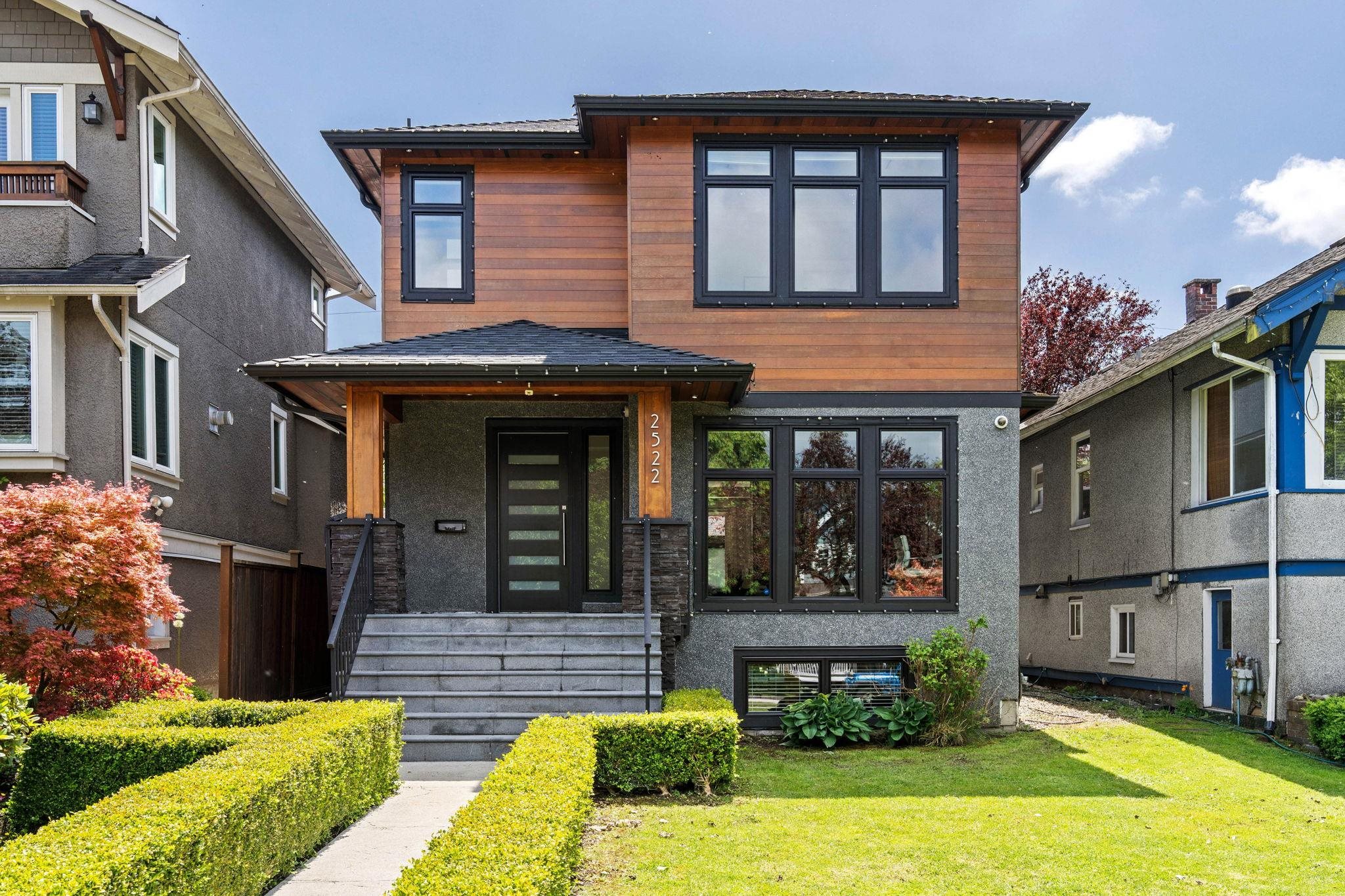 2522 TRINITY STREET, VANCOUVER, BC V5K 1E2 – Mike Stewart