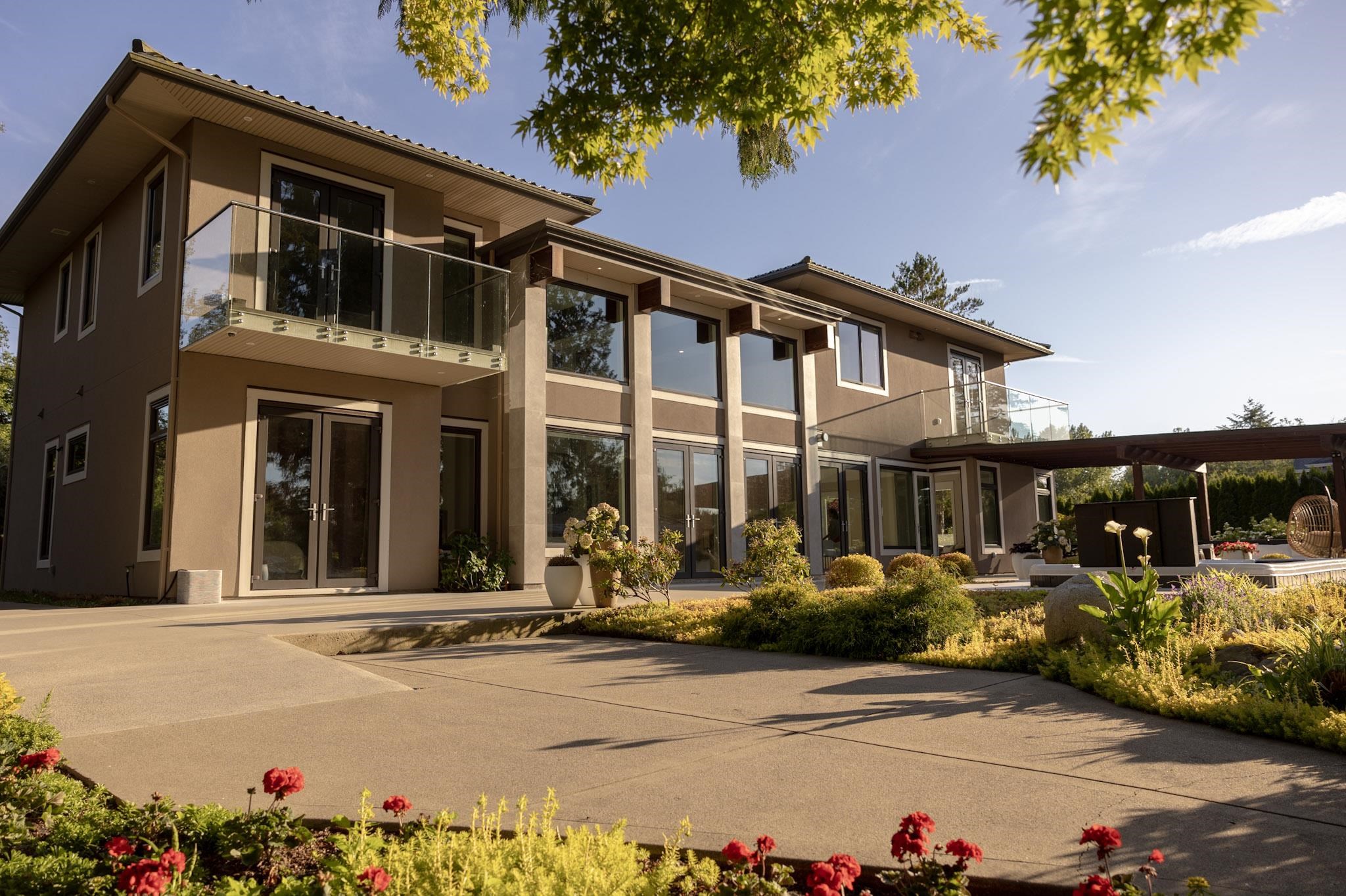 18171 29A AVENUE, SURREY, BC V3Z 9V2 – Mike Stewart