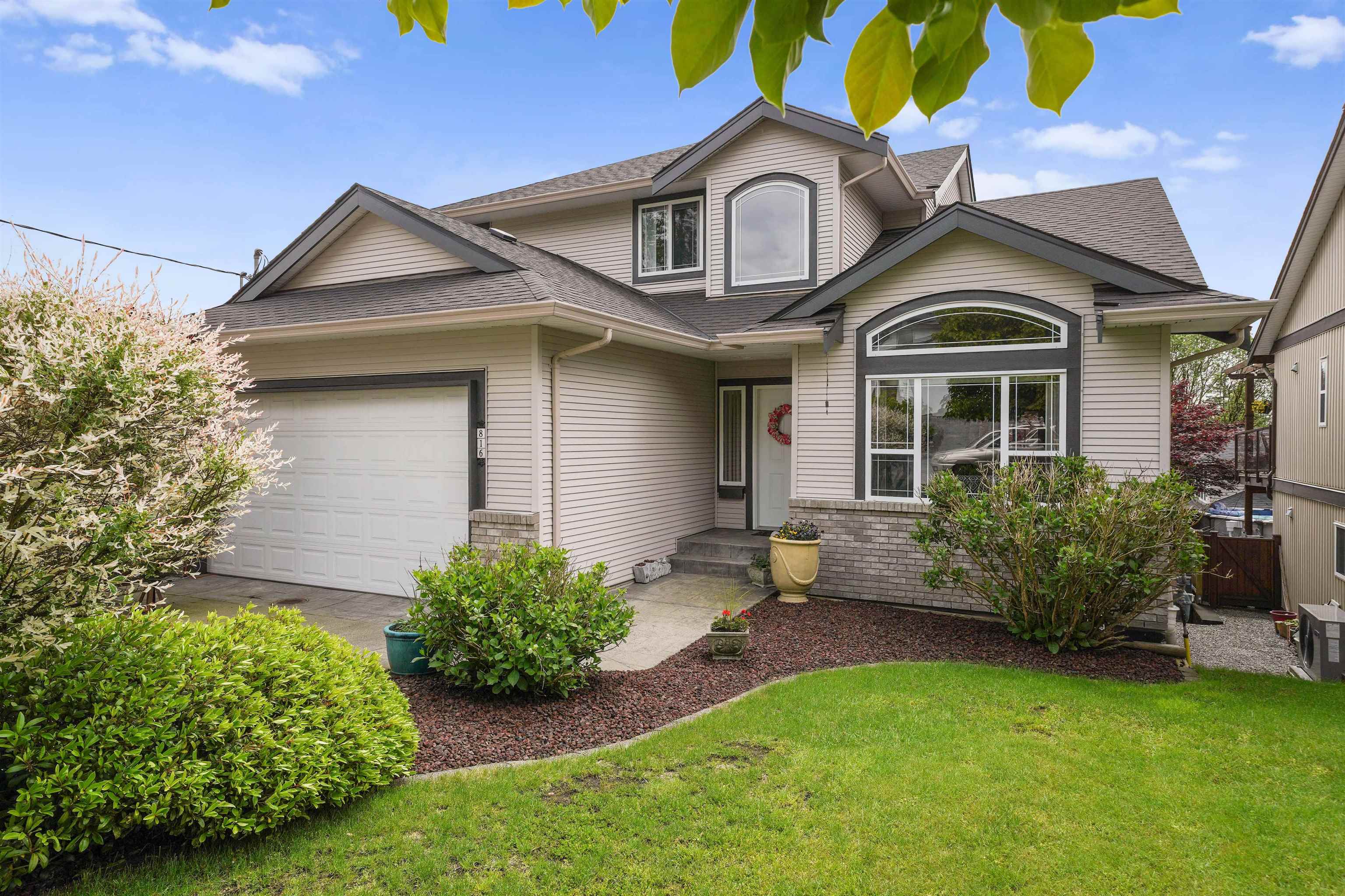 Christine Tossa, RE/MAX Sabre Realty, Port Coquitlam real estate